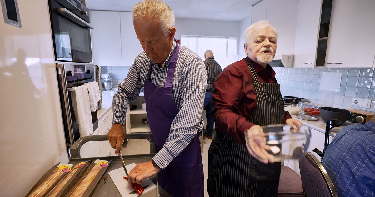 Karlmenn áttu ekki að koma nálægt eldhúsi – nú skemmta þeir sér á ...