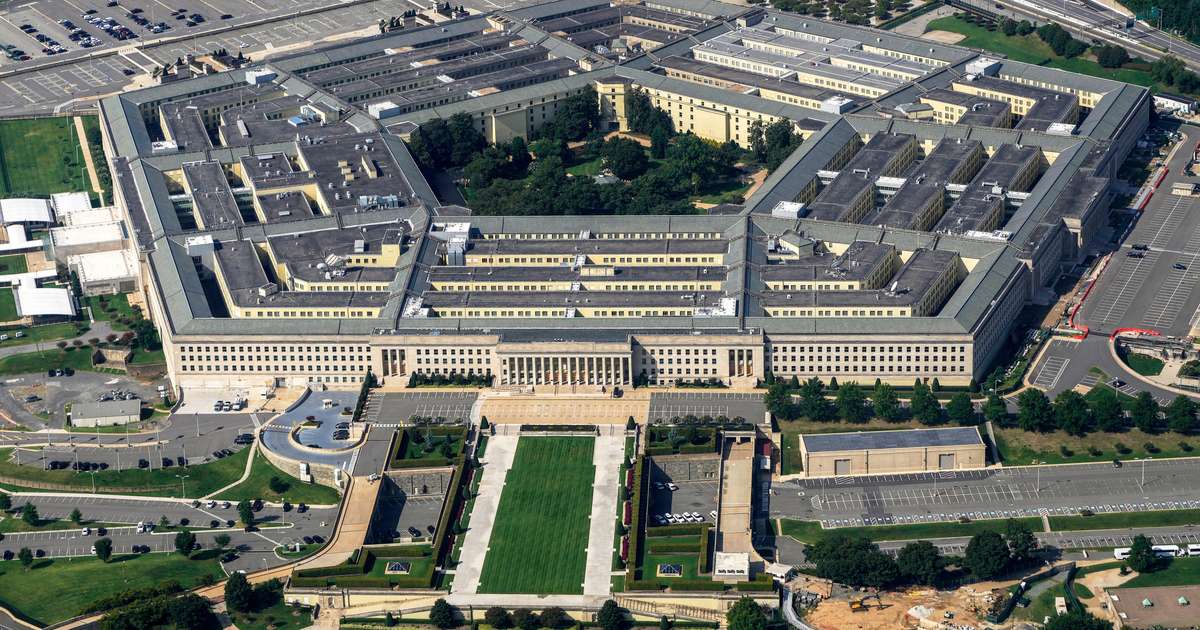 Stór hluti Pentagon rýmdur vegna hættulegra efna - reyndist ekki á ...