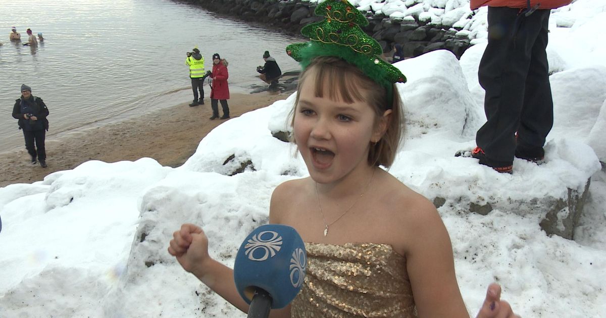 Anna Alexandría kveður árið með eigin lagi - RÚV.is