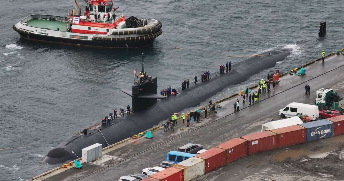 Nuclear-powered US submarine docks in Iceland for the first time - RÚV.is