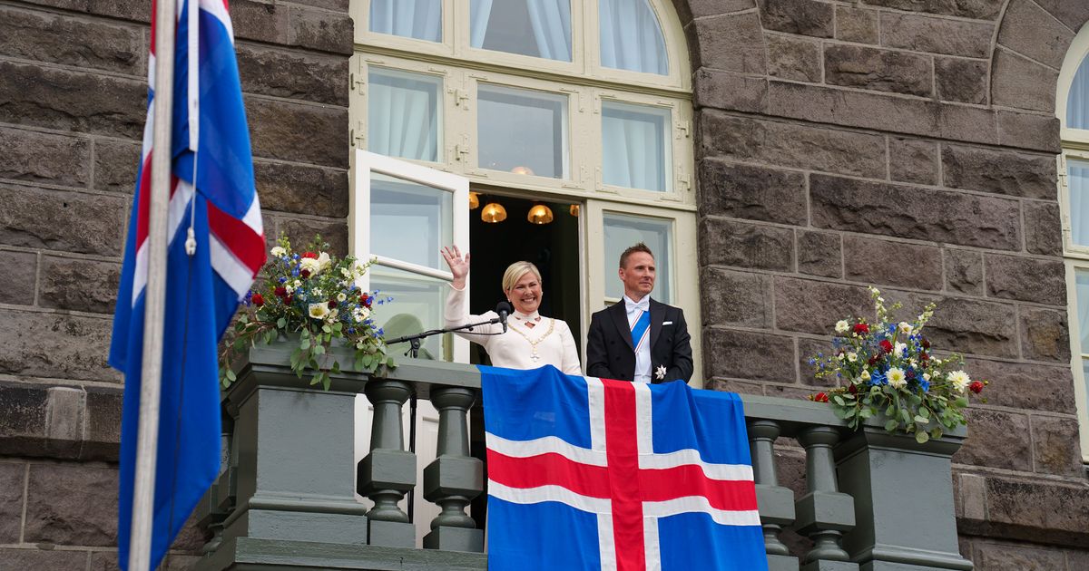 Halla Tómasdóttir becomes Iceland's seventh president - RÚV.is