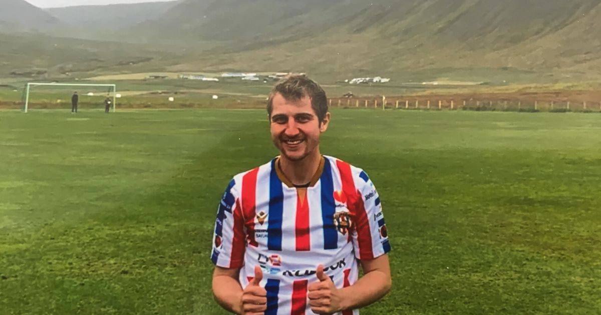 The RÚV English Podcast: ICELANDIC FOOTBALL'S DEDICATED FANS - RÚV.is