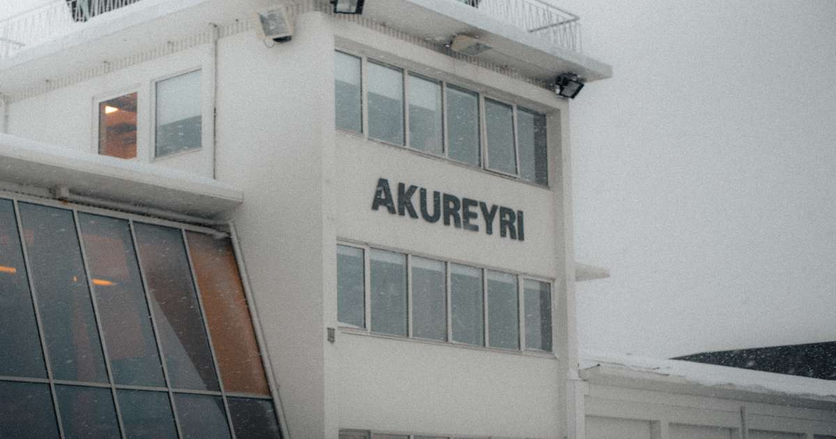 Mikil fjölgun flugfarþega um Akureyrarflugvöll - RÚV.is