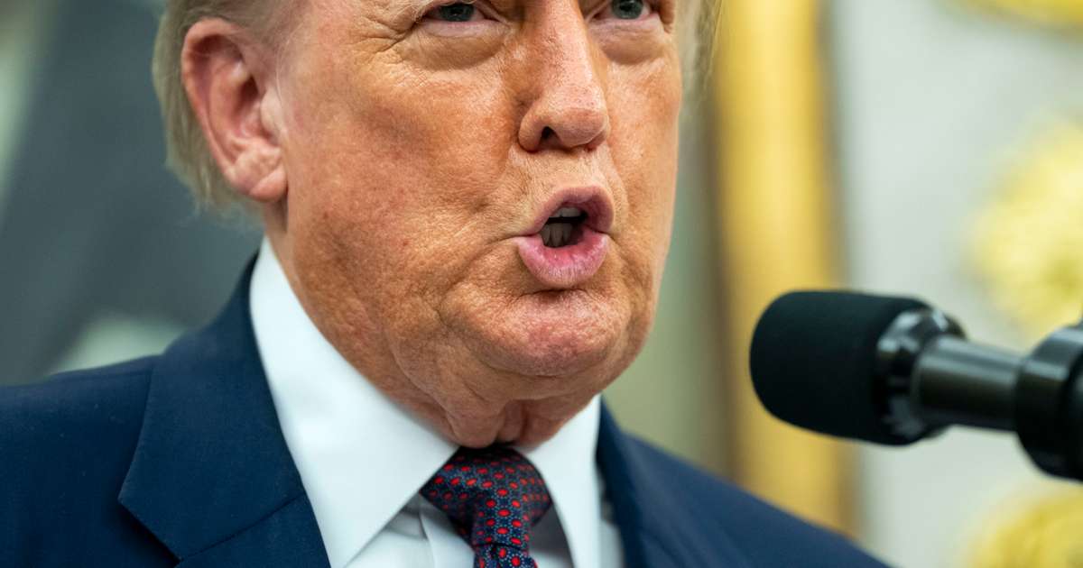 Tollar Trumps hafa tekið gildi – neyðarfundur í Sviss - RÚV.is