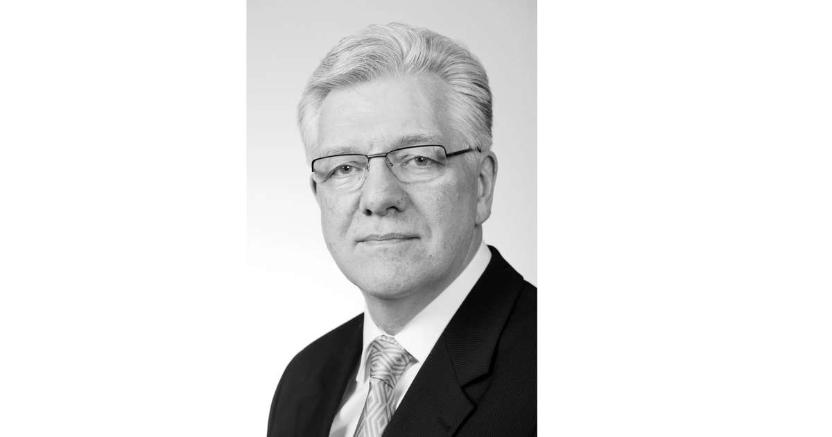 Sturla Böðvarsson er látinn - RÚV.is