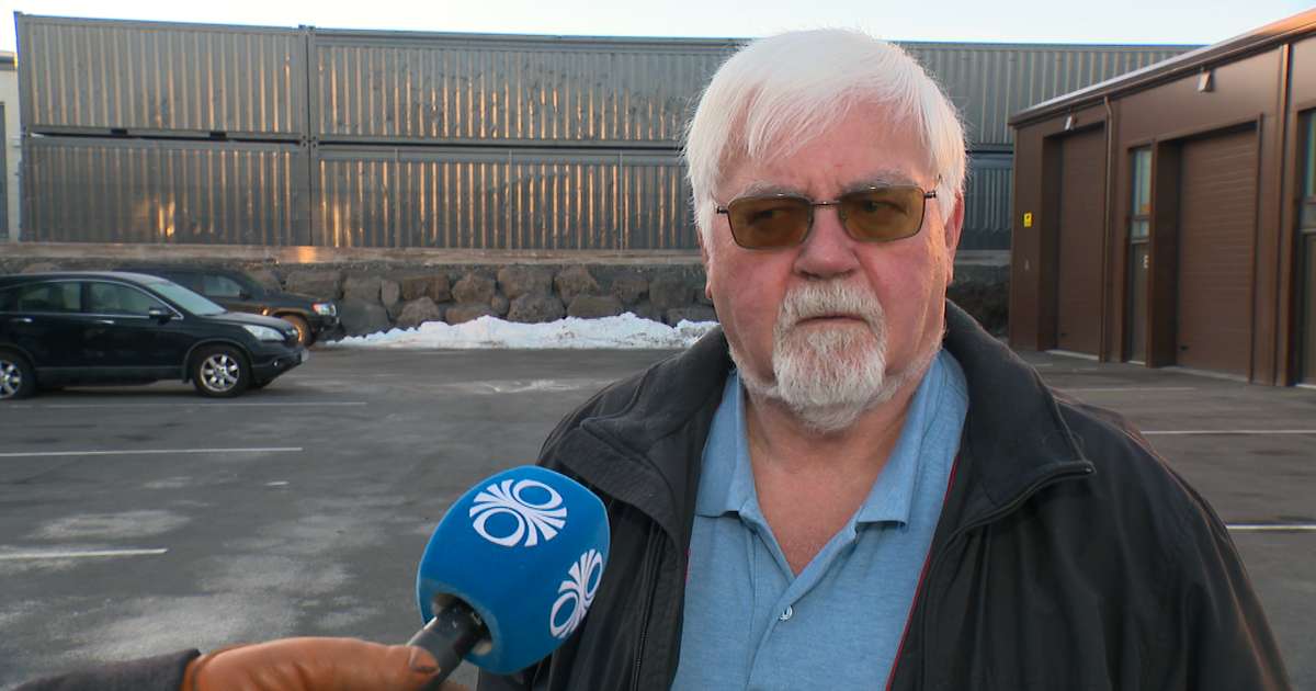 „Þetta myndi ekki detta einum einasta snarvitlausum manni í hug“ - RÚV.is