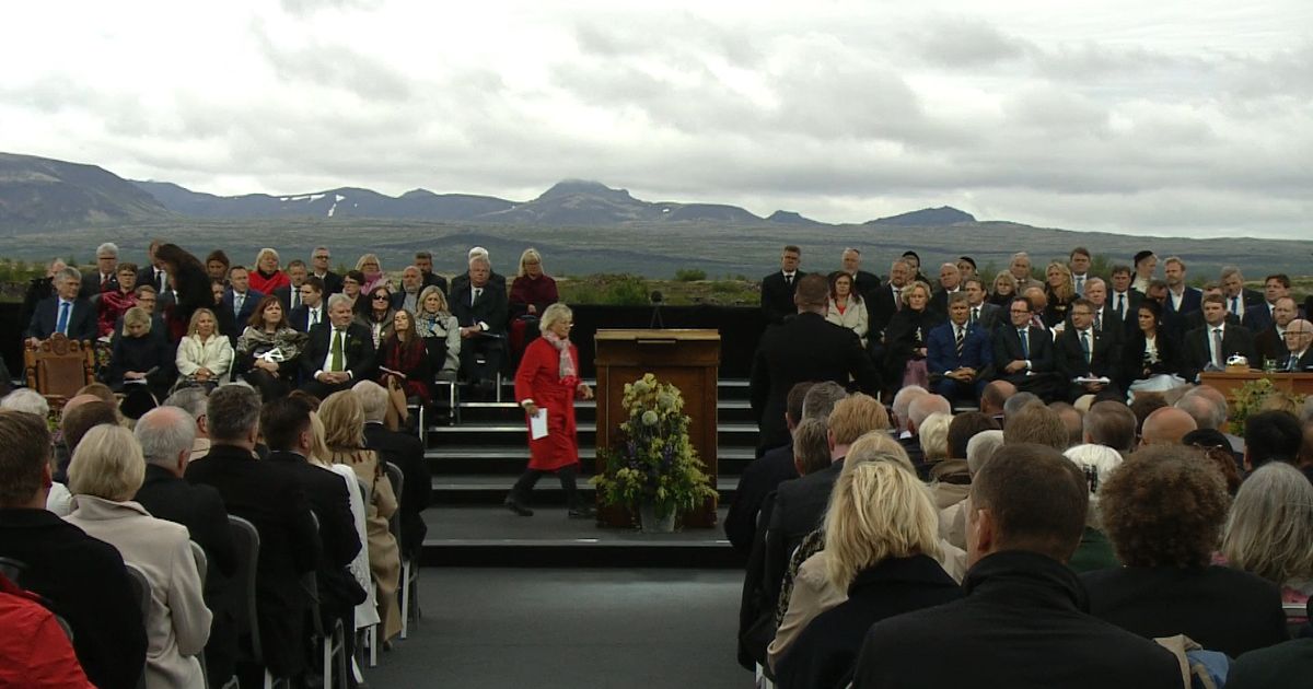 Helga Vala gekk burt þegar Pia tók til máls - RÚV.is