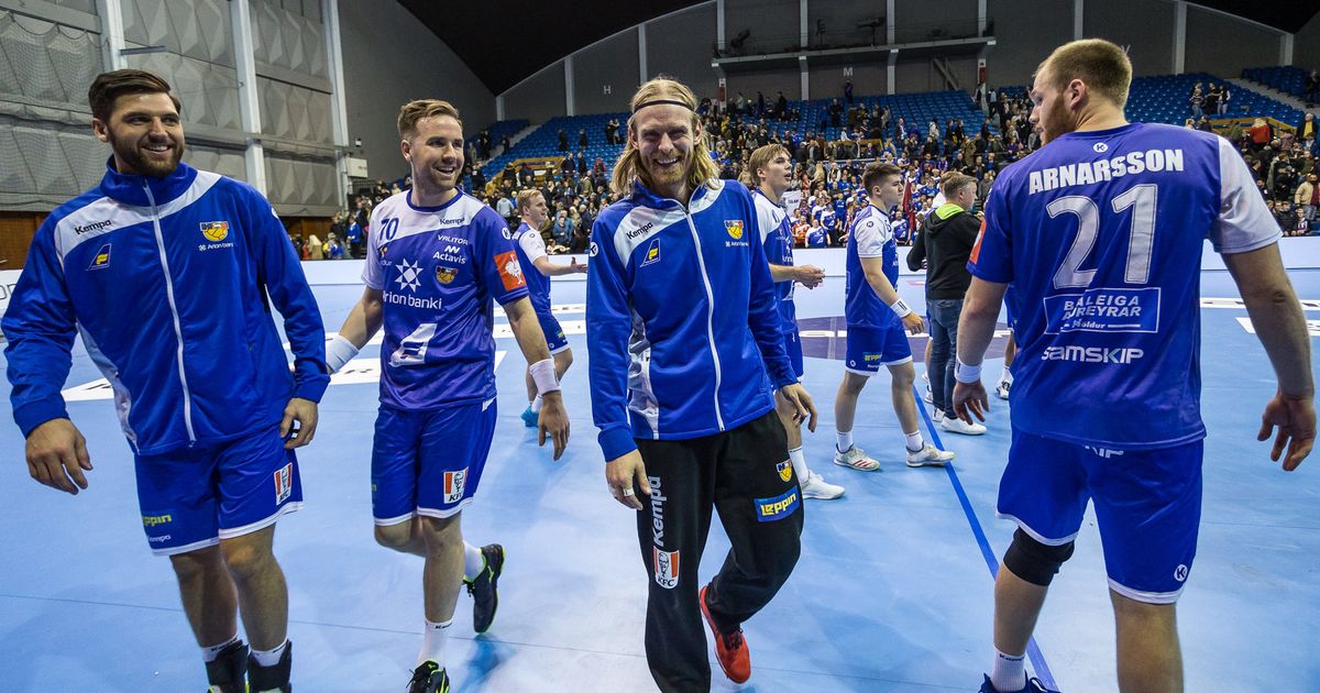 Beint: Ísland - Tyrkland í undankeppni EM - RÚV.is