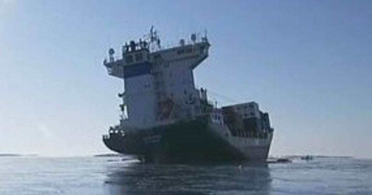 Eimskip kvartar við lögreglu - RÚV.is