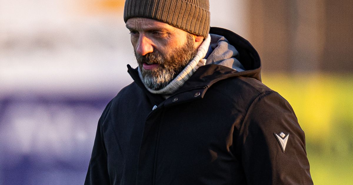 Arnar viðurkennir að hafa „bognað undan pressunni“ - RÚV.is