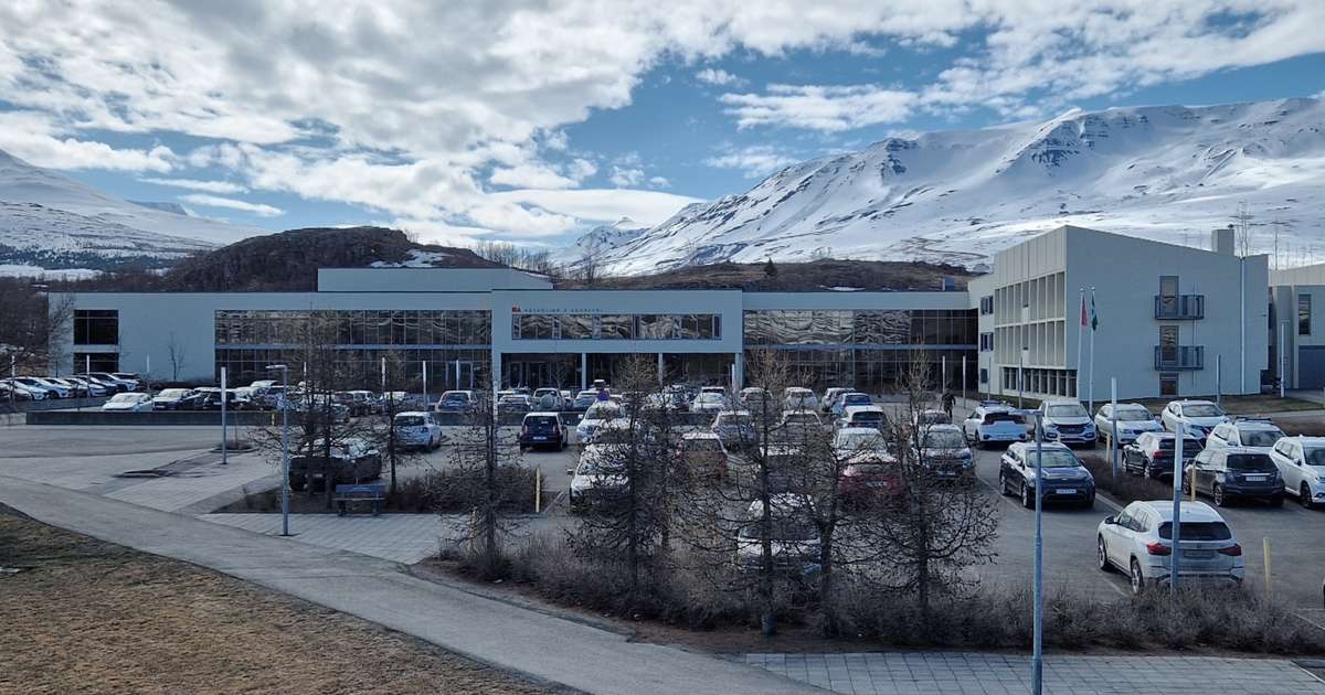 Gervigreind á hraðri leið inn í starfsemi Háskólans á Akureyri - RÚV.is