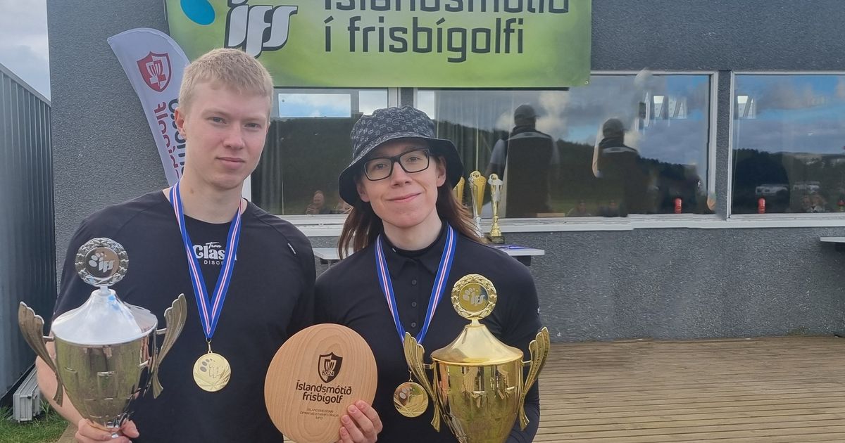 Ellert og María Íslandsmeistarar í frisbígolfi - RÚV.is